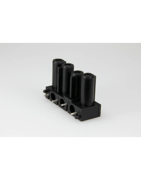 4 pole horizontal